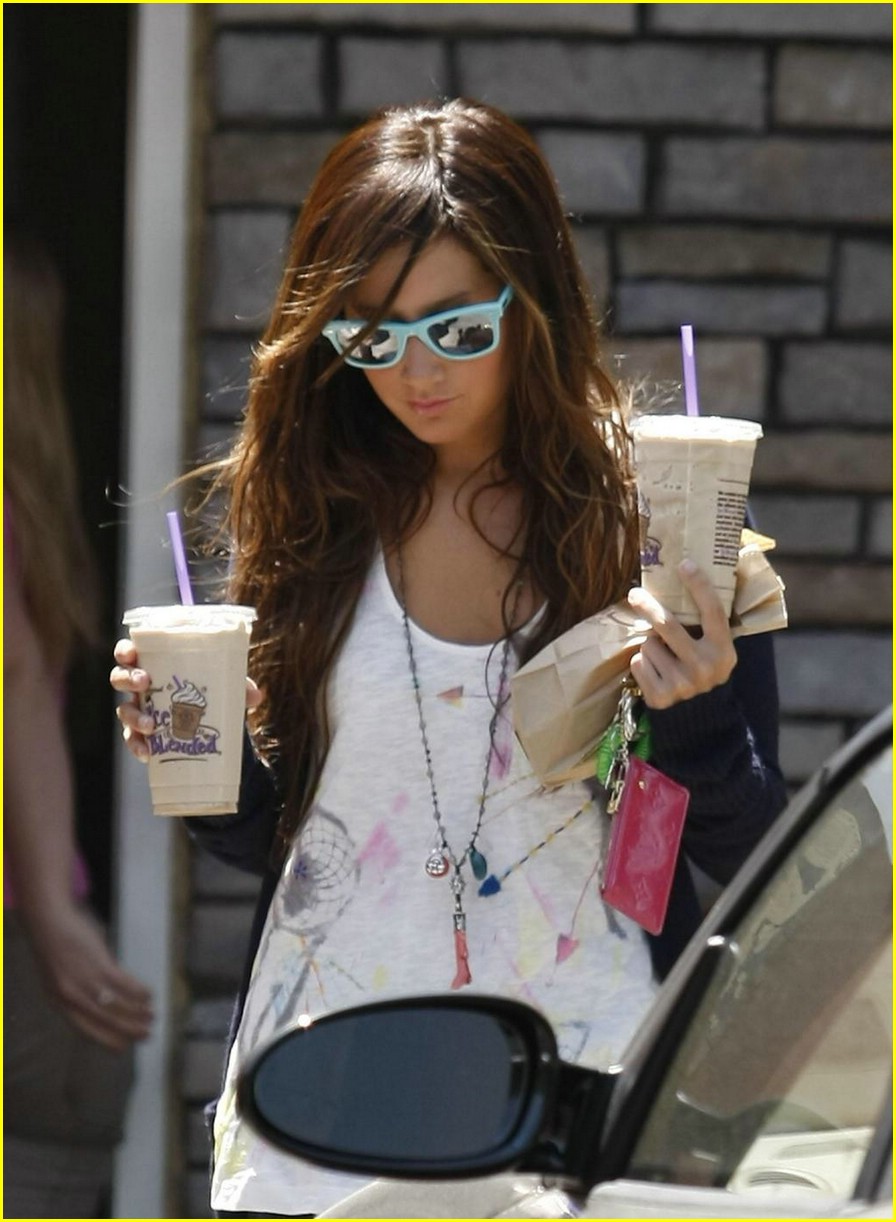 Ashley Tisdale is Coffee Bean Cute | Photo 149001 - Photo Gallery ...