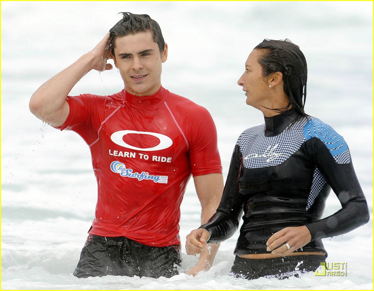 Zac Efron Learns To Surf | Photo 358872 - Photo Gallery | Just Jared Jr.