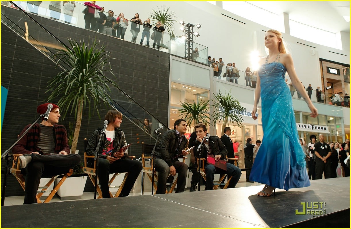 JJJ Goes to Prom with Big Time Rush | Photo 363674 - Photo Gallery ...