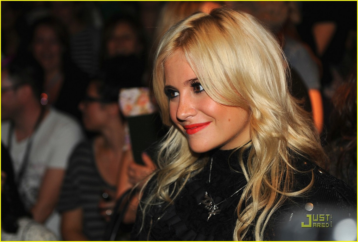Pixie Lott: 'Broken Arrow' EP Out Now! | Photo 386401 - Photo Gallery | Just Jared Jr.