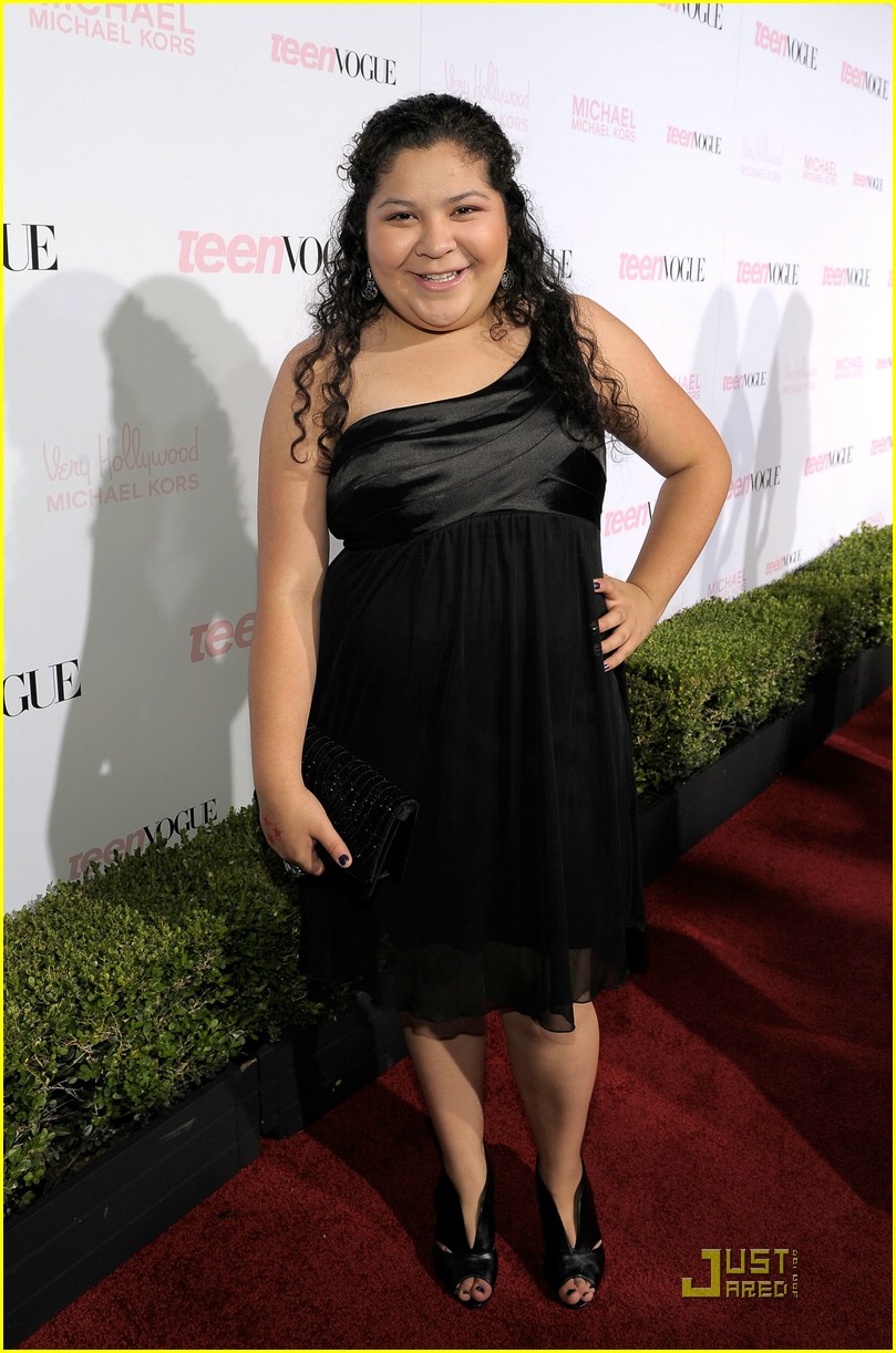 Aimee Teegarden & Yin Chang: Prom Stars Party with Teen Vogue! | Photo ...
