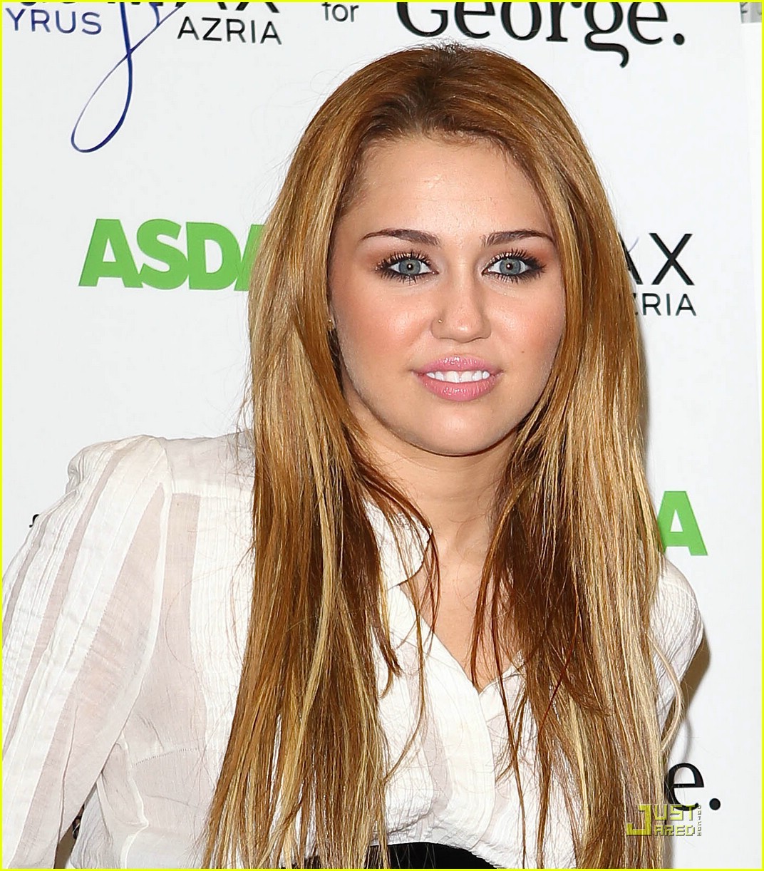Miley Cyrus is Asda Adorable | Photo 393338 - Photo Gallery | Just ...