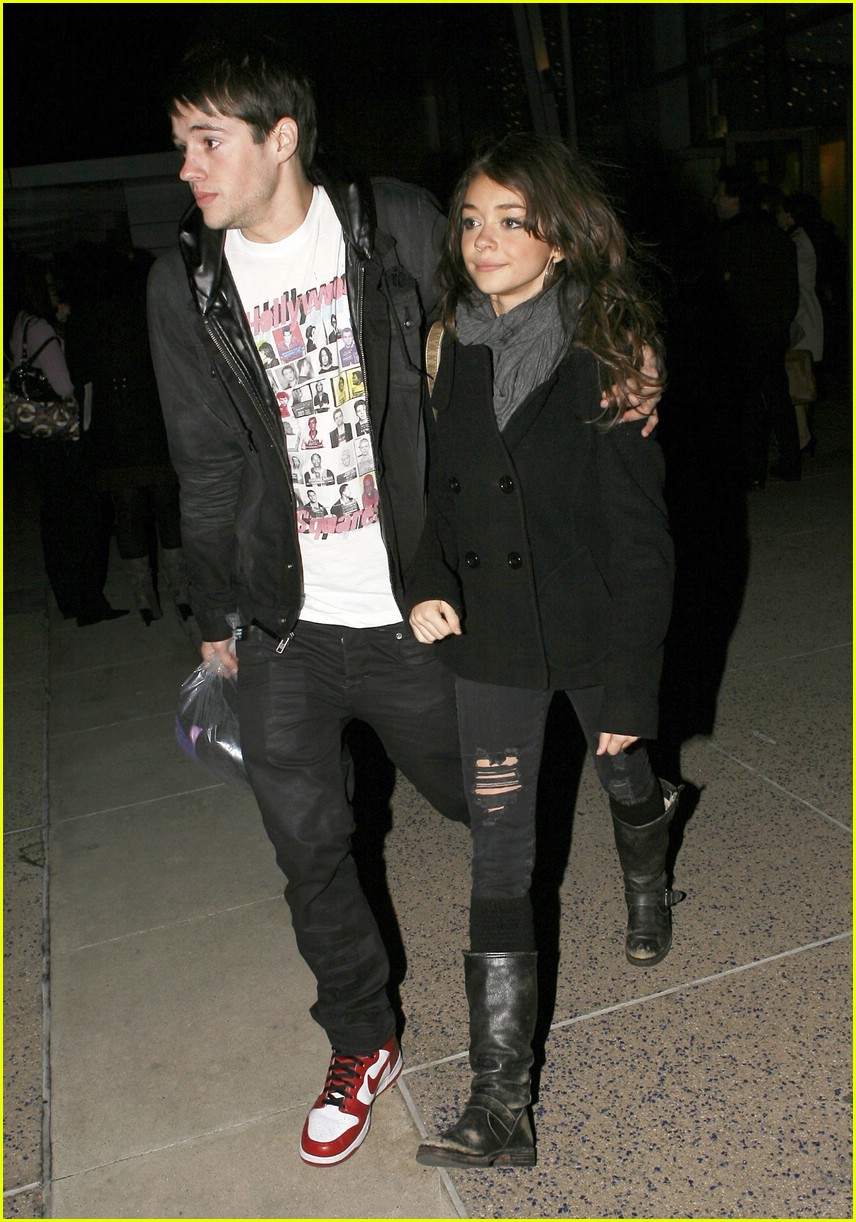 Sarah Hyland is 'Next To Normal' | Photo 396107 - Photo Gallery | Just ...