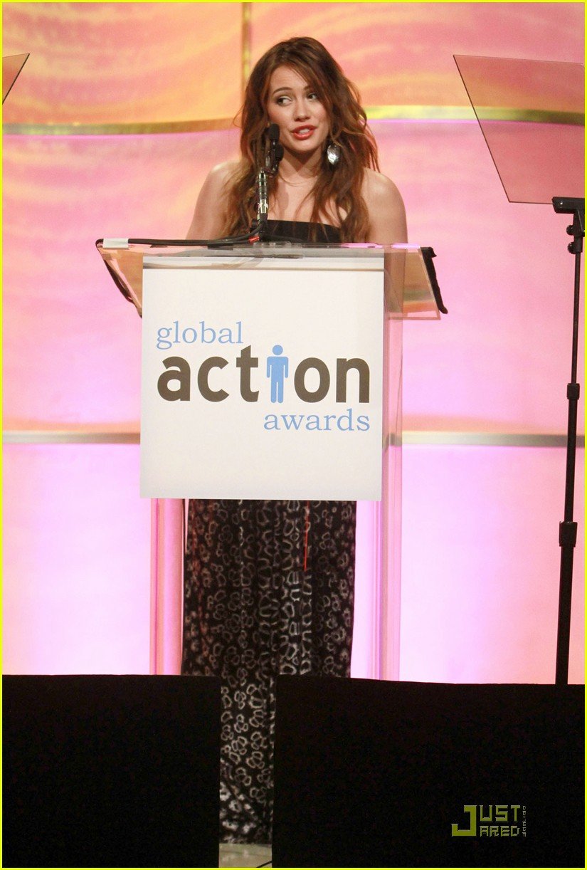 Miley Cyrus: Global Action Award Recipient! | Photo 405551 - Photo ...