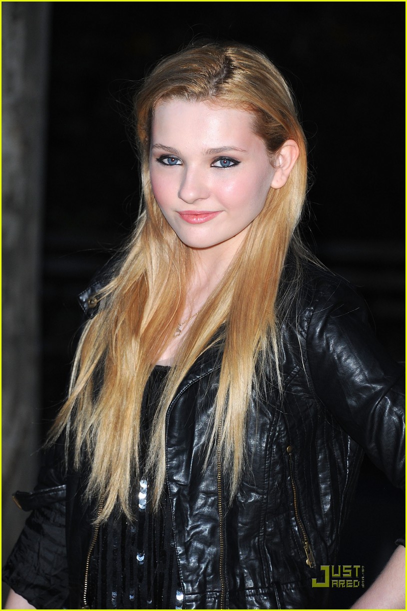Abigail Breslin: Vanity Fair Beauty! | Photo 415107 - Photo Gallery ...
