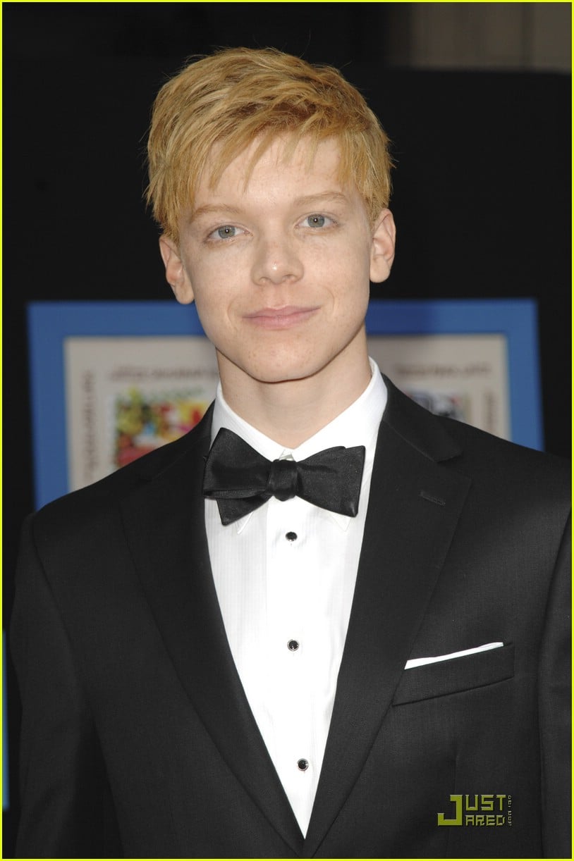 Cameron Monaghan: Corey Goes To Prom! | Photo 414323 - Photo Gallery ...