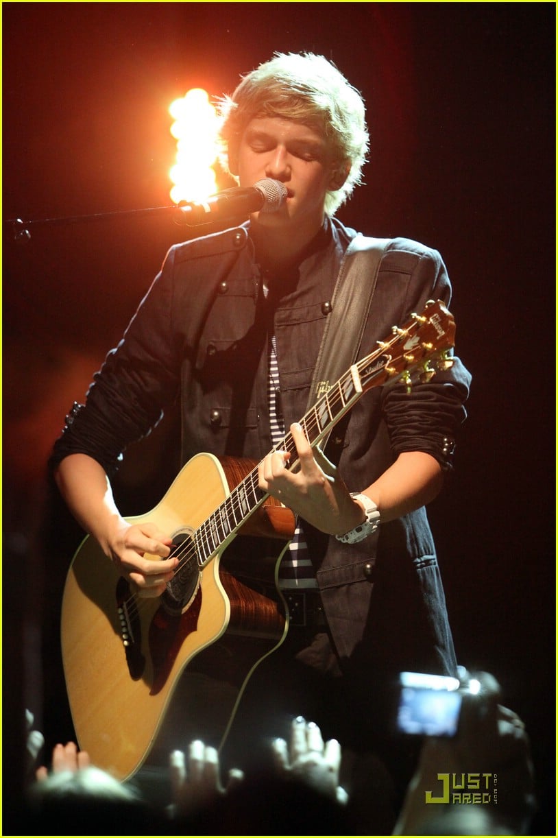 Cody Simpson was 'Waiting4U' At The House Of Blues! | Photo 416956 ...