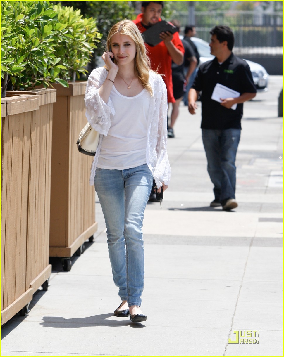 Emma Roberts: Luna Park Pretty | Photo 417184 - Photo Gallery | Just ...