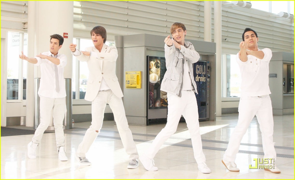 Big Time Rush Wants To Fly...Really. | Photo 423787 - Photo Gallery ...