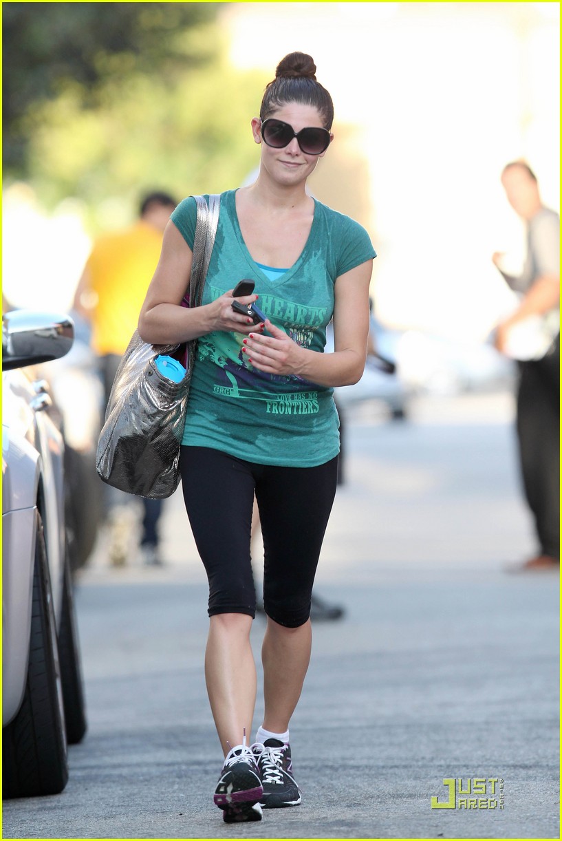 Ashley Greene: Fitness Trainer Tells All! | Photo 426110 - Photo ...