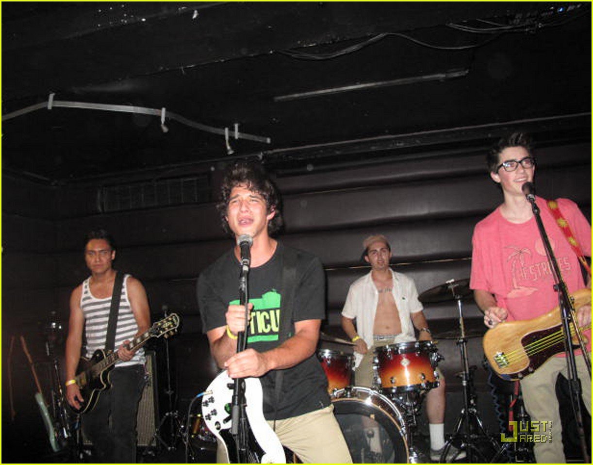 Tyler Posey: Lost in Kostko at the Key Club! | Photo 424418 - Photo ...