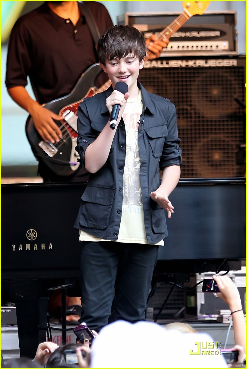 Greyson Chance: FOX & Friends Performance! | Photo 431335 - Photo ...