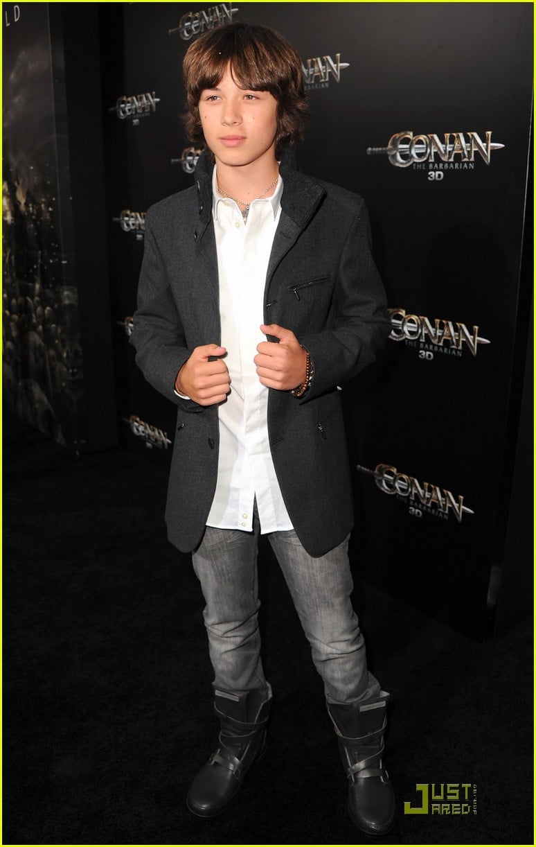 Full Sized Photo of leo howard conan premiere 02 | Leo Howard: 'Conan ...