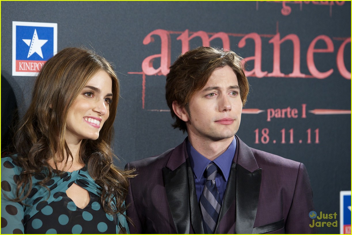 Nikki Reed & Jackson Rathbone are 'Breaking Dawn' in Spain | Photo ...