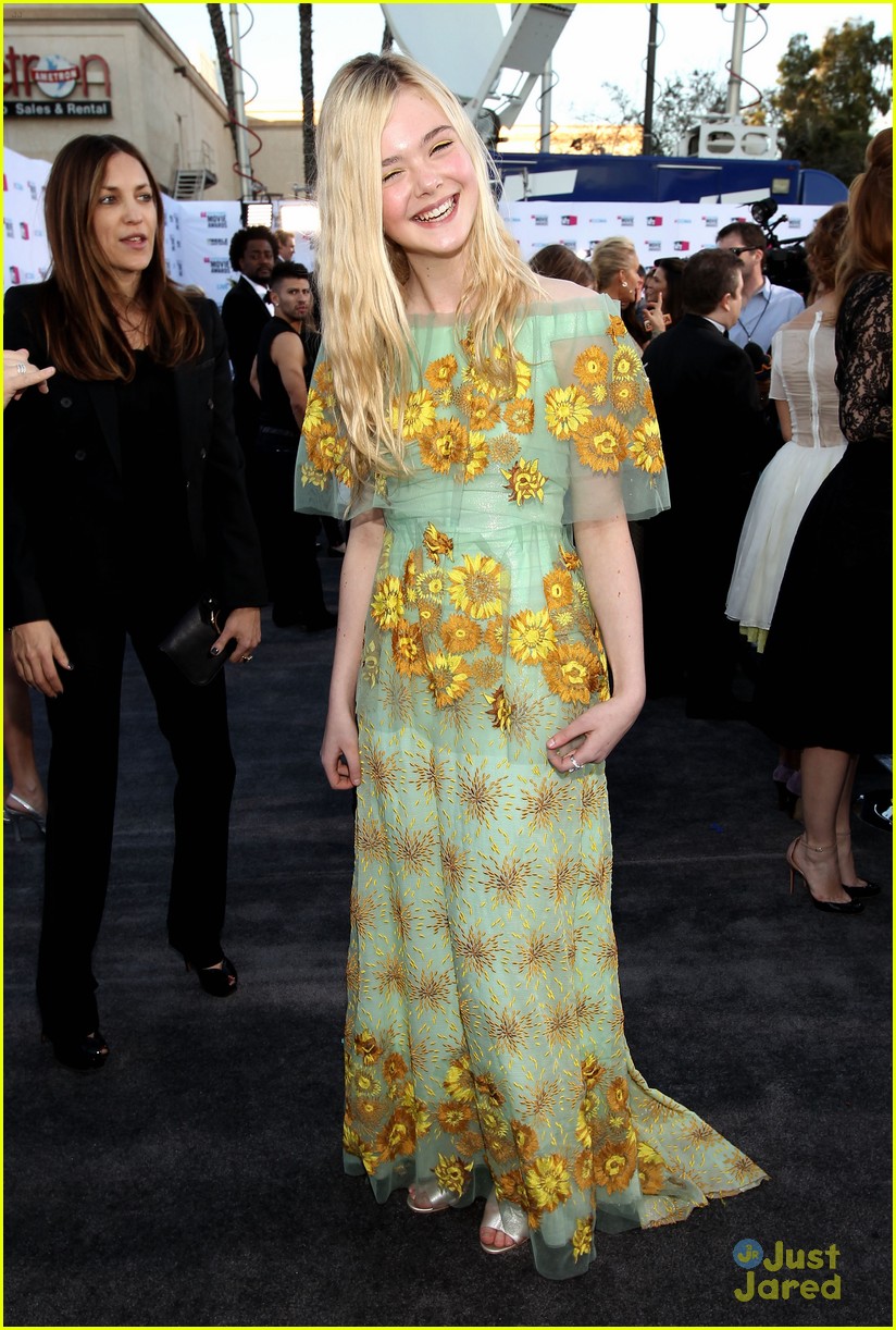 Elle Fanning: Critics' Choice Awards 2012 | Photo 455207 - Photo ...