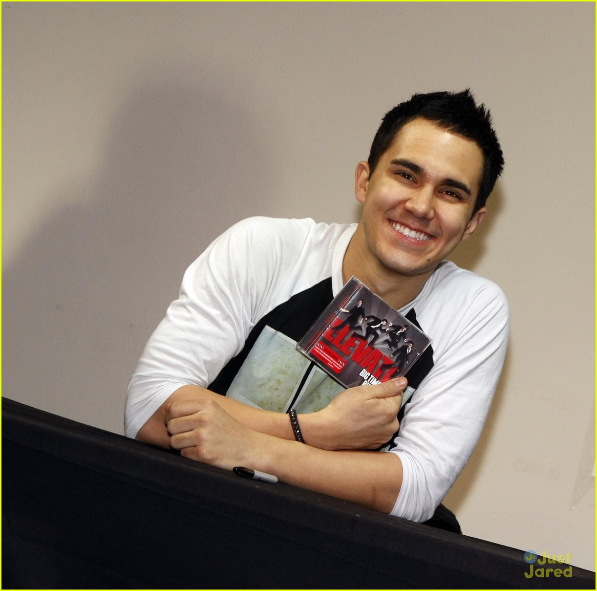 Daybreak Gets A Big Time Rush | Photo 458652 - Photo Gallery | Just ...