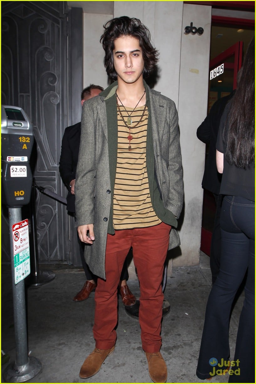 Josh Hutcherson & Avan Jogia Stop By The Sayers Club | Photo 461406 ...
