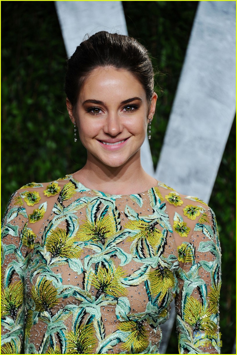 Shailene Woodley: Vanity Fair Oscar Party | Photo 461898 - Photo ...