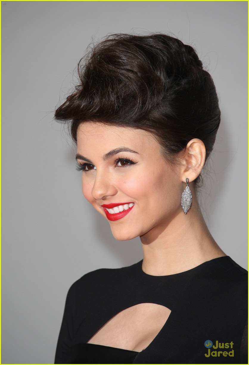 Victoria Justice: Beautiful at the BRIT Awards 2012 | Photo 460932 ...