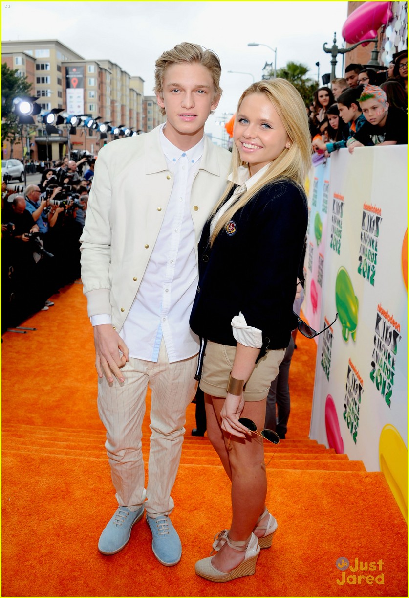Full Sized Photo of cody simpson madison pettis kcas 11 | Cody Simpson ...