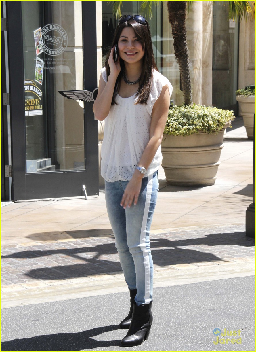 Miranda Cosgrove To Perform at Washington County Fair in Oregon | Photo ...