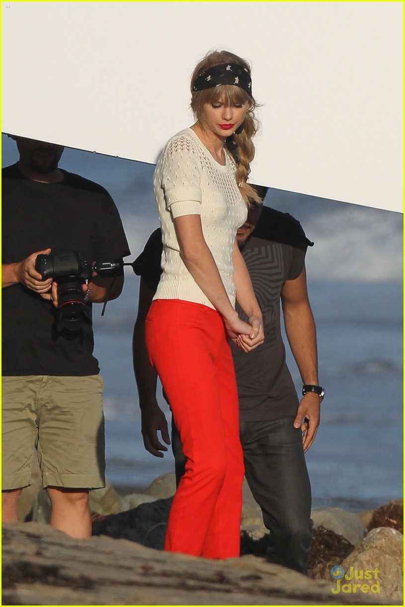 Taylor Swift: Beach Shoot Beauty | Photo 484413 - Photo Gallery | Just ...
