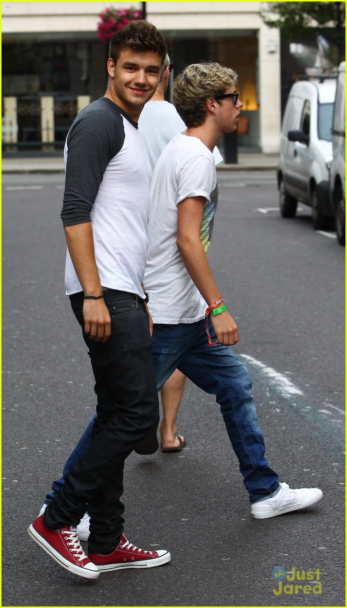 One Direction To Headline Radio 1's Teen Awards! | Photo 489436 - Photo ...