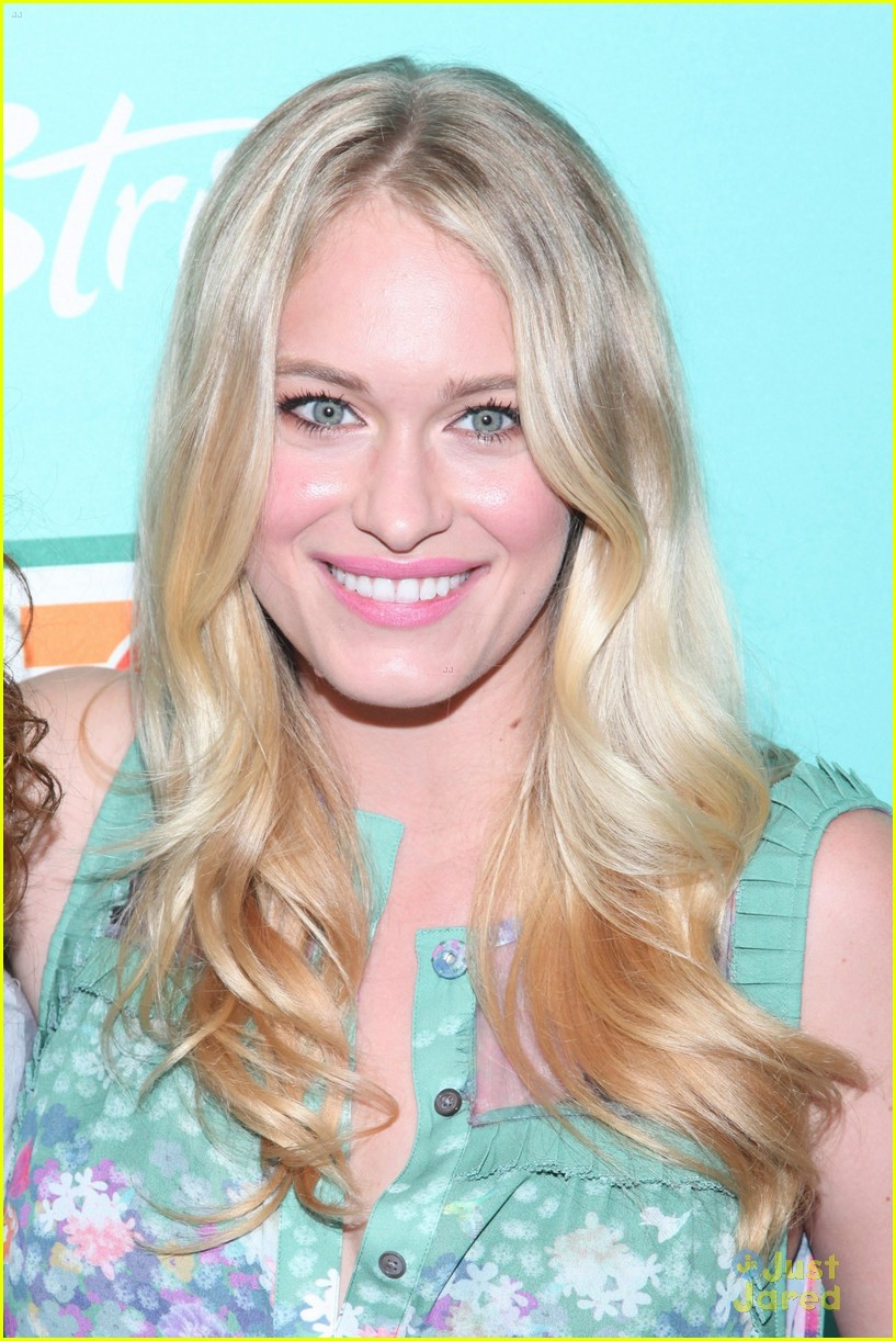 Leven Rambin is Mintacular! | Photo 489714 - Photo Gallery | Just Jared Jr.