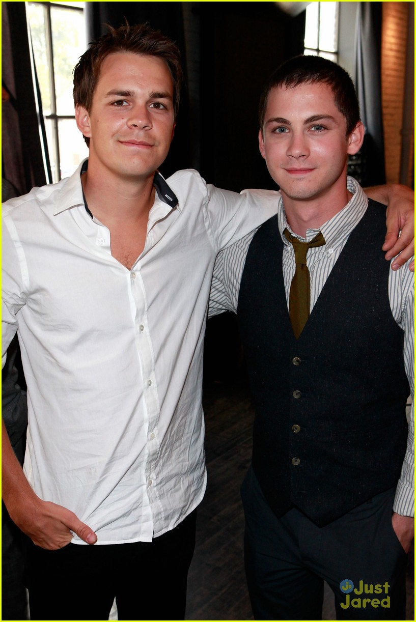 Logan Lerman: 'Writers' Premiere at TIFF | Photo 493631 - Photo Gallery ...