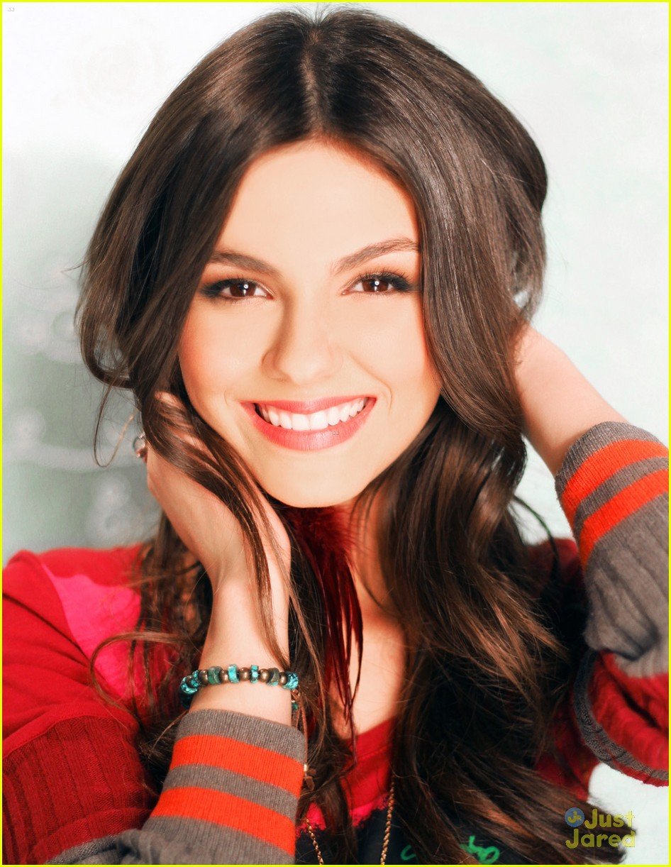 Victoria Justice: 'Very Proud' of 'Fun Size' | Photo 505686 - Photo ...