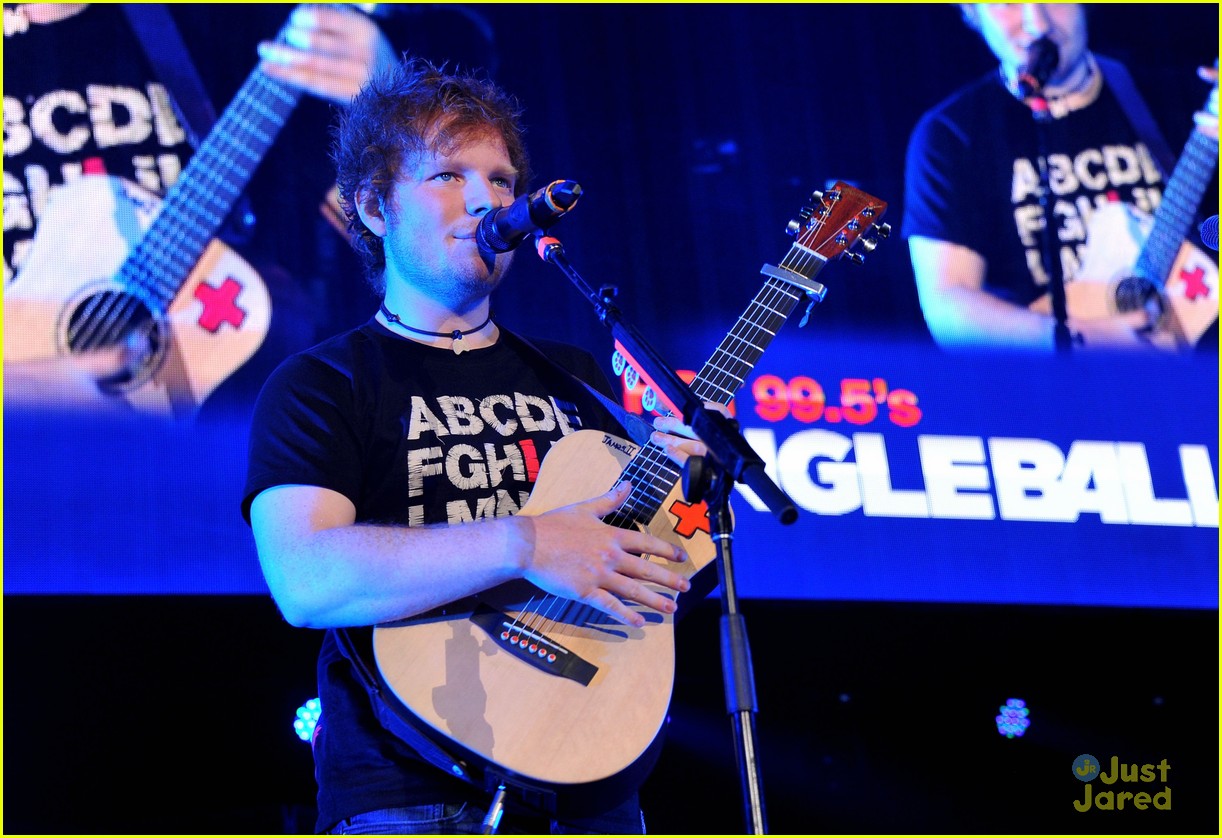 Ed Sheeran: Hot 99.5's Jingle Ball in Washington, D.C. | Photo 517002 ...