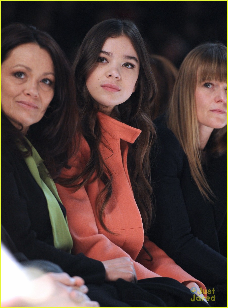 Hailee Steinfeld: Max Mara's Face of the Future Recipient! | Photo ...