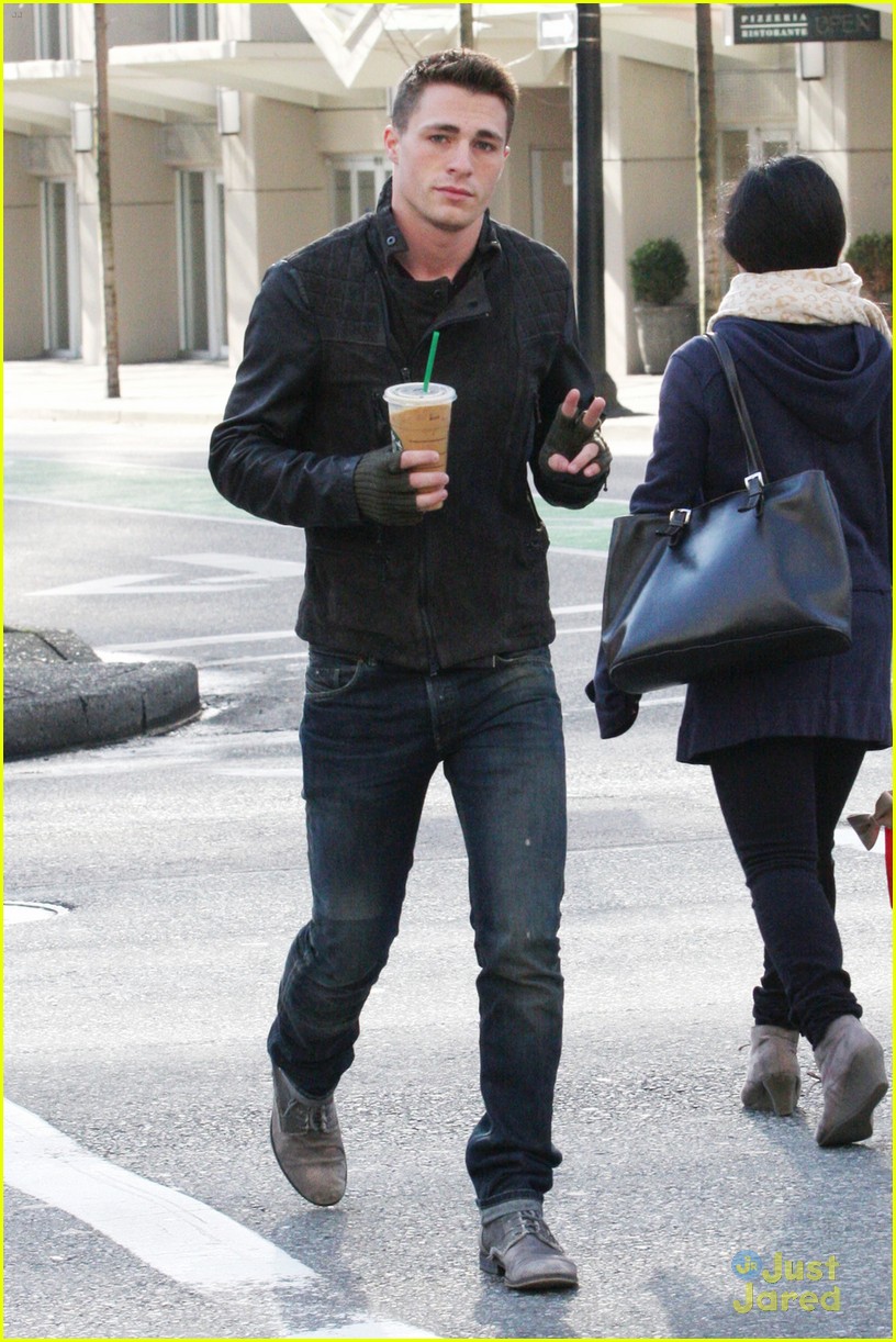 Colton Haynes: Starbucks Stop | Photo 548622 - Photo Gallery | Just ...