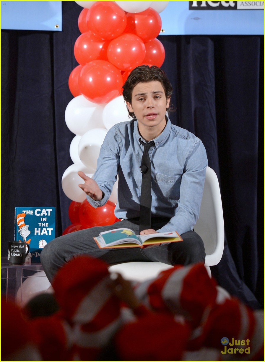 Jake T. Austin Reads Across America | Photo 542294 - Photo Gallery ...