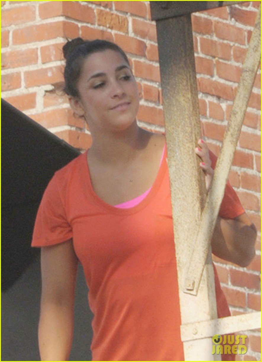 Aly Raisman: 'DWTS' Rooftop Interview | Photo 547340 - Photo Gallery ...