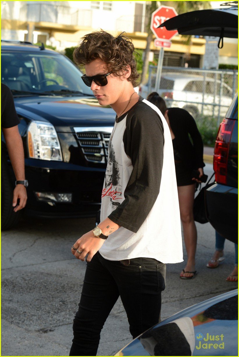 One Direction: Early Morning Studio Session | Photo 568426 - Photo ...