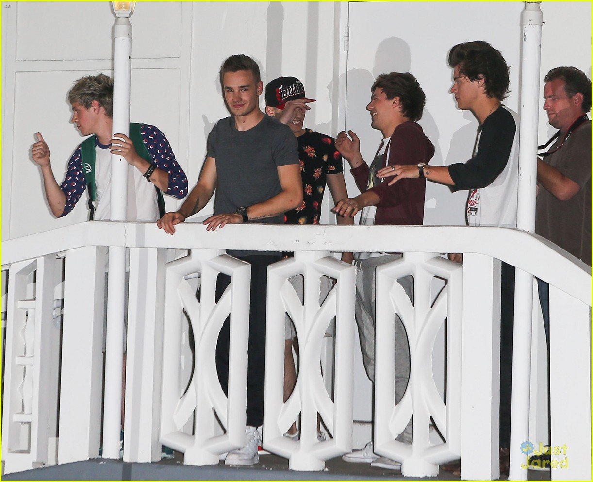 One Direction Exits Music Video Shoot in Miami | Photo 568813 - Photo ...