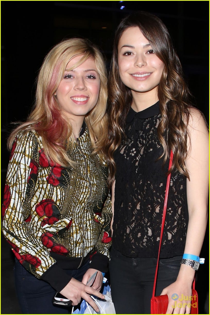 Miranda Cosgrove & Jennette McCurdy: Bruno Mars Concert Cuties! | Photo ...