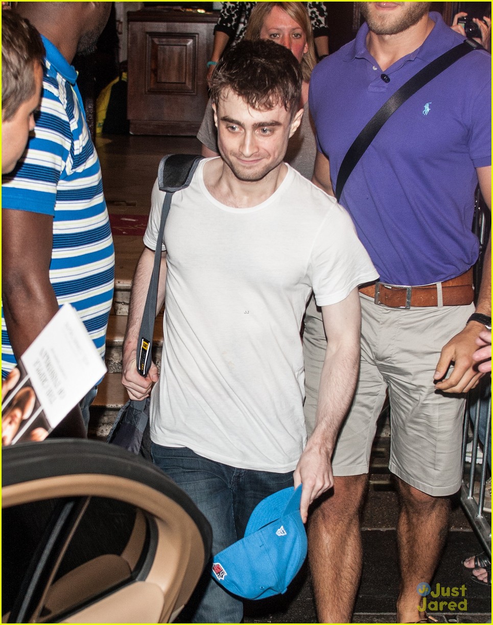 Daniel Radcliffe Returning to 'Young Doctor s Notebook' | Photo 579811 ...