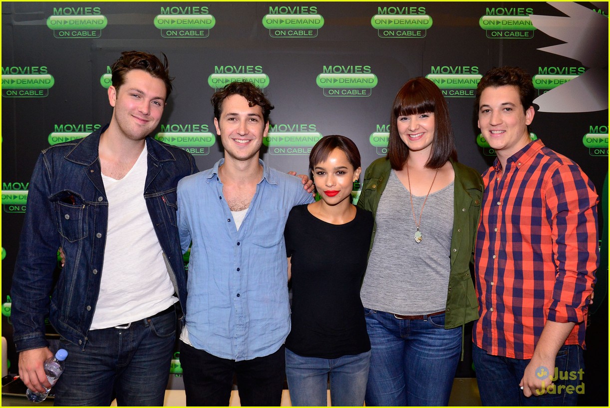 Shailene Woodley & Theo James: 'Divergent' Panel at Comic-Con 2013 ...
