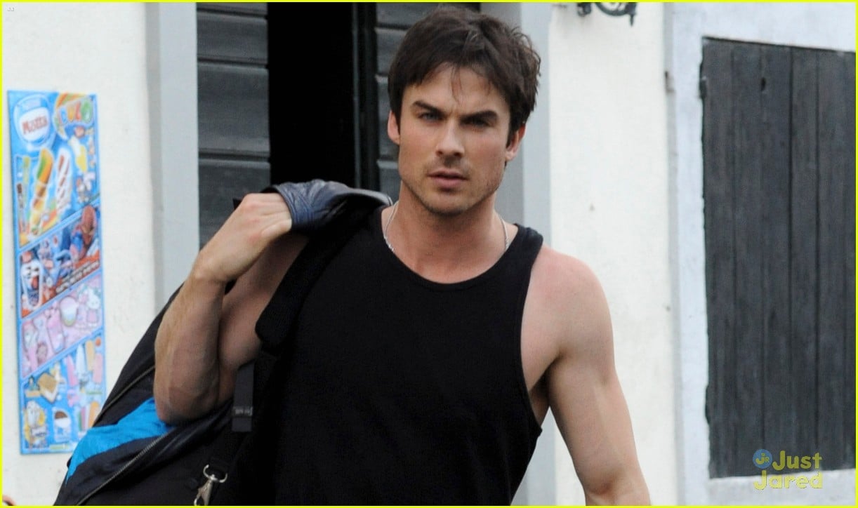 Ian Somerhalder: Muscles at Lake Como | Photo 574868 - Photo Gallery ...