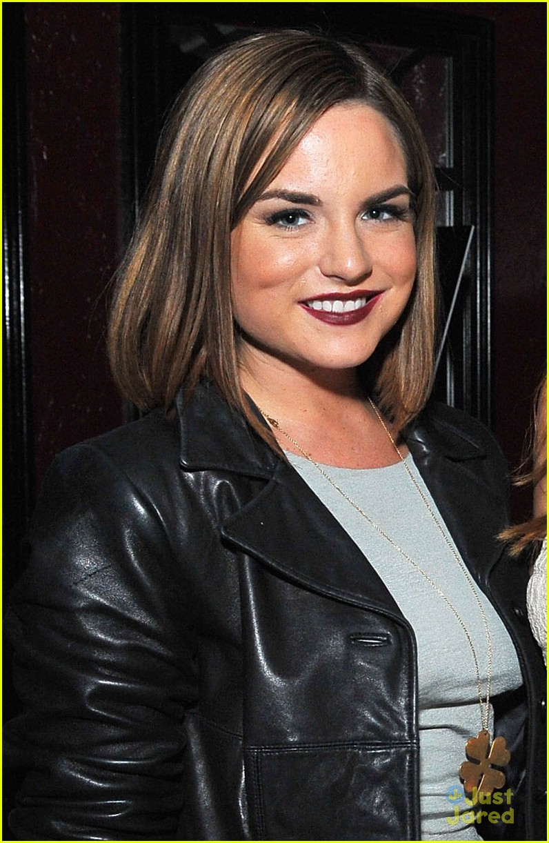 Molly Tarlov & JoJo: 'G.B.F.' at Outfest 2013 | Photo 579800 - Photo ...