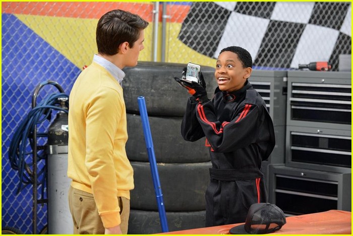 Billy Unger: Joey Logano Guests on 'Lab Rats' Tonight! | Photo 579573 ...