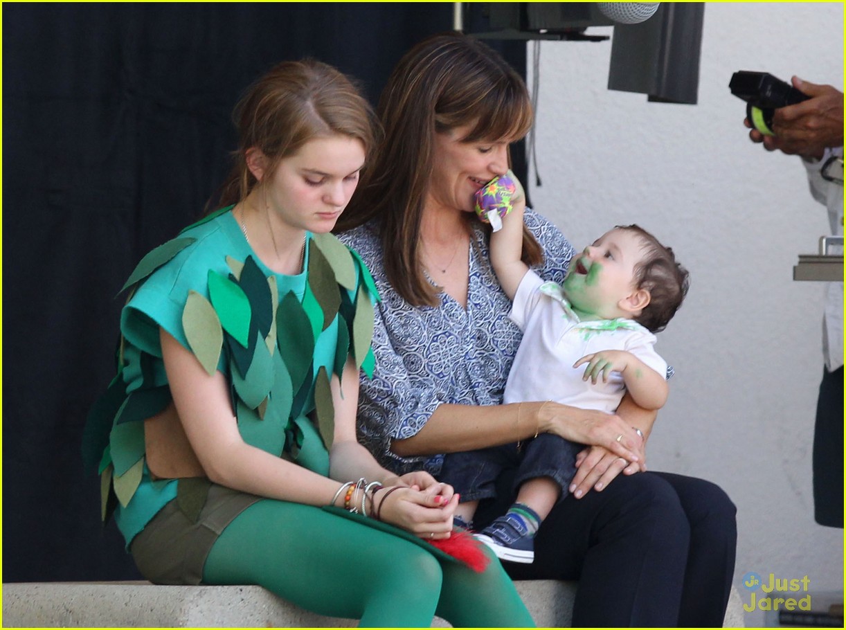 Kerris Dorsey: 'Alexander' Set with Jennifer Garner | Photo 589818 ...