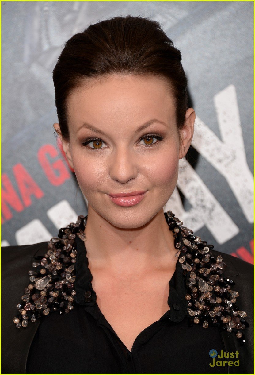 Full Sized Photo of sammy droke francia raisa getaway premiere 01 ...