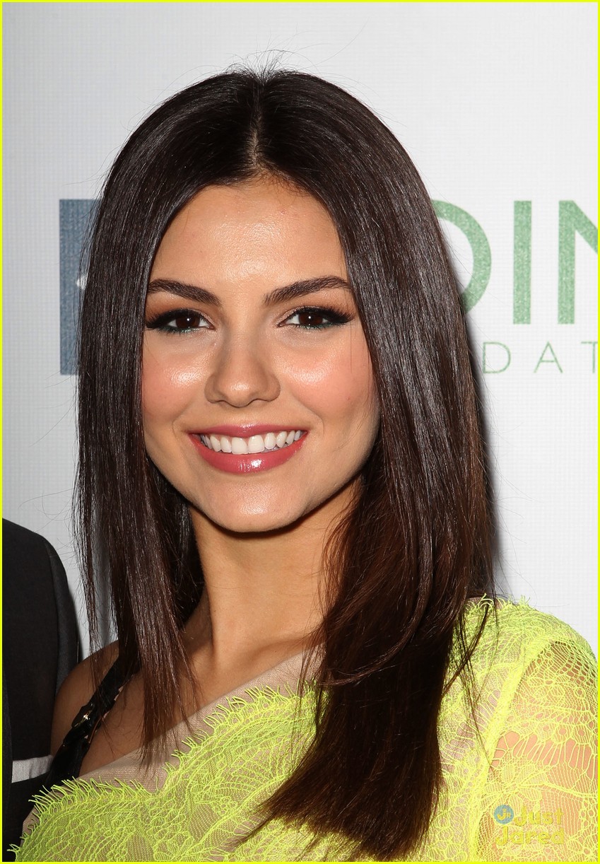 Victoria Justice: Voices On Point Gala | Photo 595225 - Photo Gallery ...