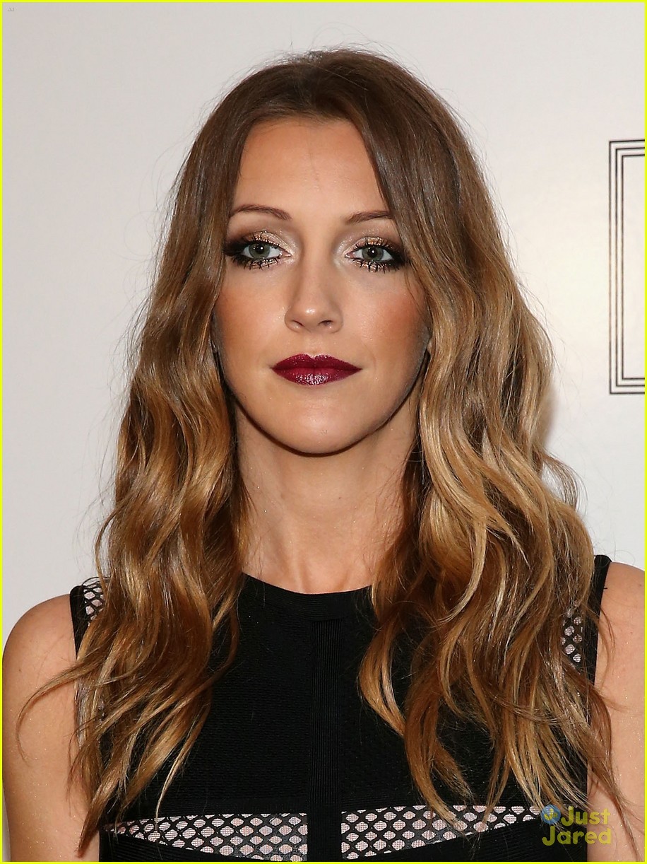 Katie Cassidy: Lela Rose & Herve Leger Shows at NYFW | Photo 595432 ...
