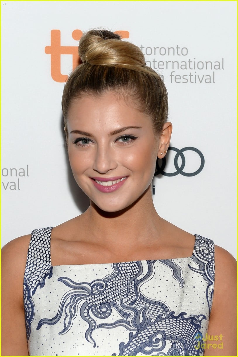 Zoe Levin: 'Palo Alto' & 'Beneath The Harvest Sky' Premieres at TIFF ...