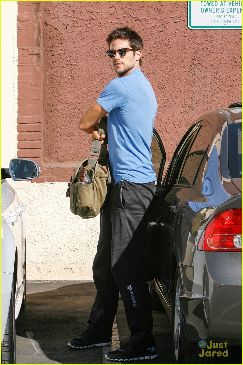 Brant Daugherty: Fan Friendly before 'DWTS' Rehearsals! | Photo 606346 ...