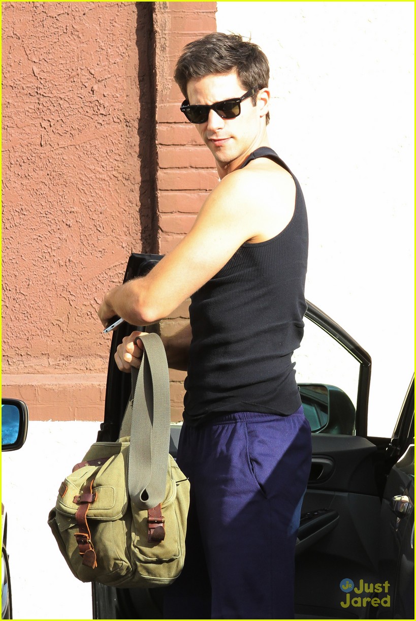 Full Sized Photo of brant daugherty not last you seen noel pll 03 ...
